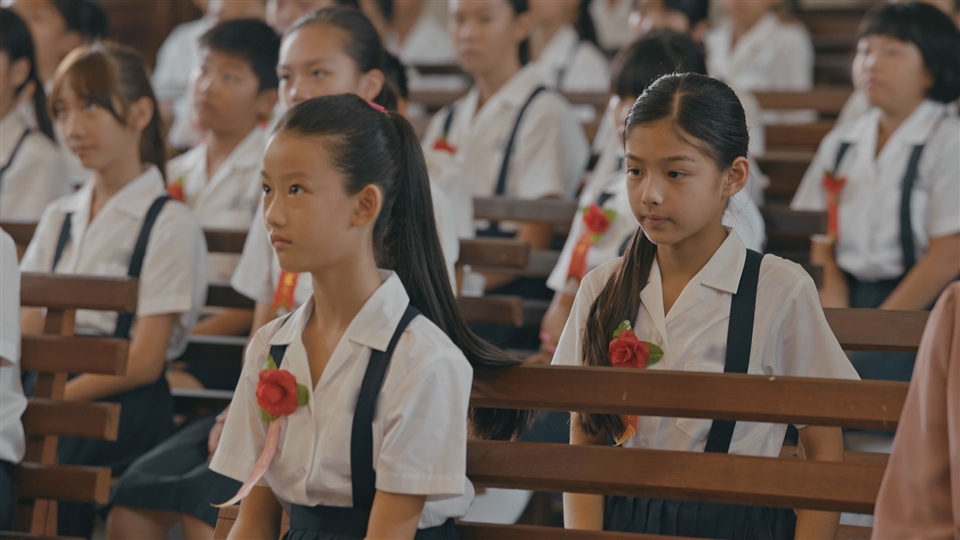 第5話「母と娘のプライド」 | 「テレサ・テン 歌姫を愛した人々」ノーカット版 | ネットでBS見逃し配信・レンタル・見放題プラン | BS11+(BS11プラス)