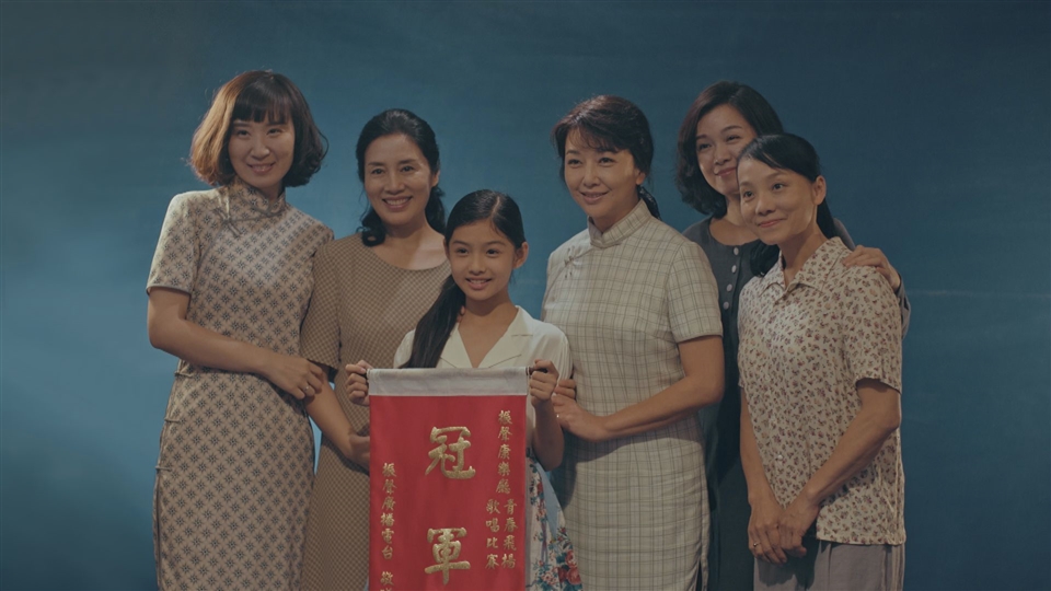 第4話「父母の誇り」 | 「テレサ・テン 歌姫を愛した人々」ノーカット版 | ネットでBS見逃し配信・レンタル・見放題プラン | BS11+(BS11プラス)